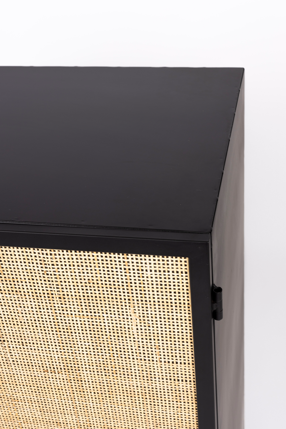 Rattan Webbing Cabinet | DF Guuji | OROA