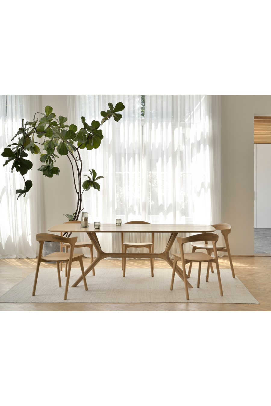 Cross Leg Oak Dining Table | Ethnicraft Oak | OROA